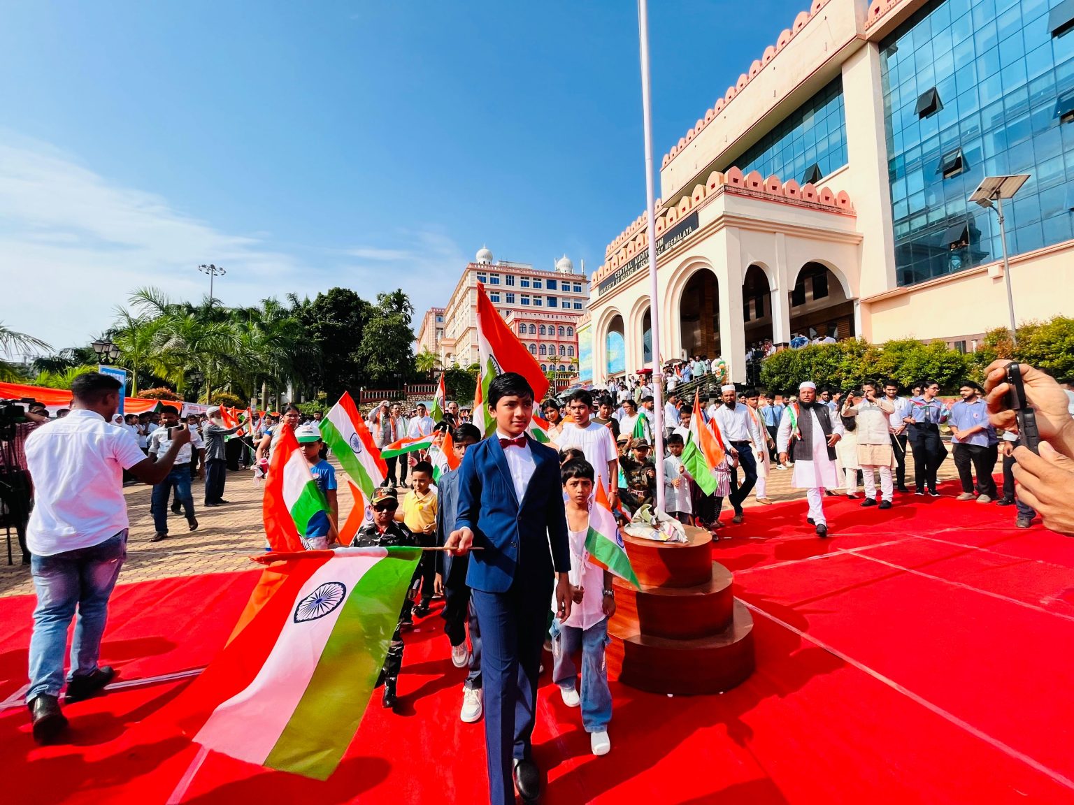 World’s Youngest Professor, Suborno Isaac Bari Graced 78th Independence ...
