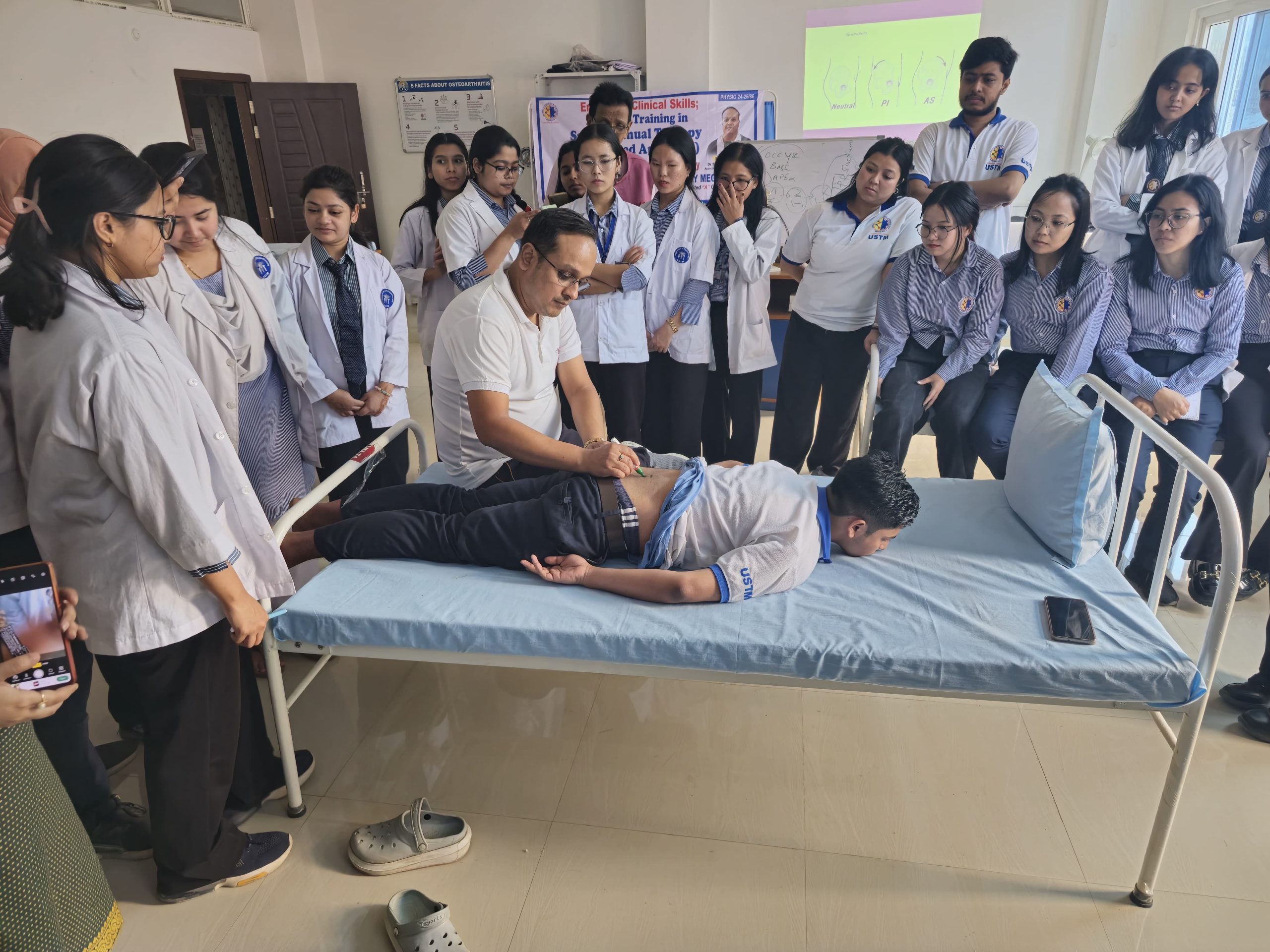Two-Day Hands-On Training on Spinal Manual Therapy hosted by USTM - USTM